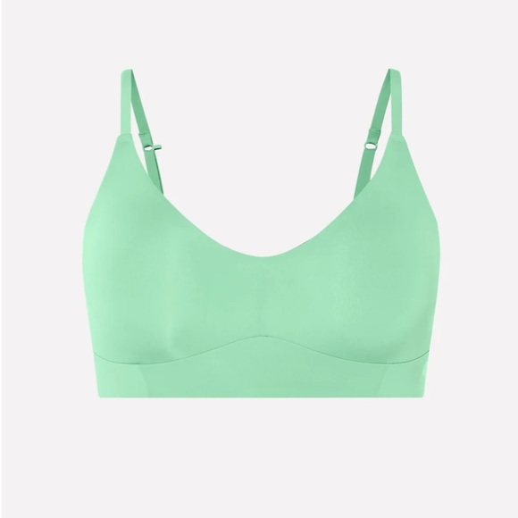 YITTY | Intimates & Sleepwear | New Yitty Smoothed Reality Plunge ...